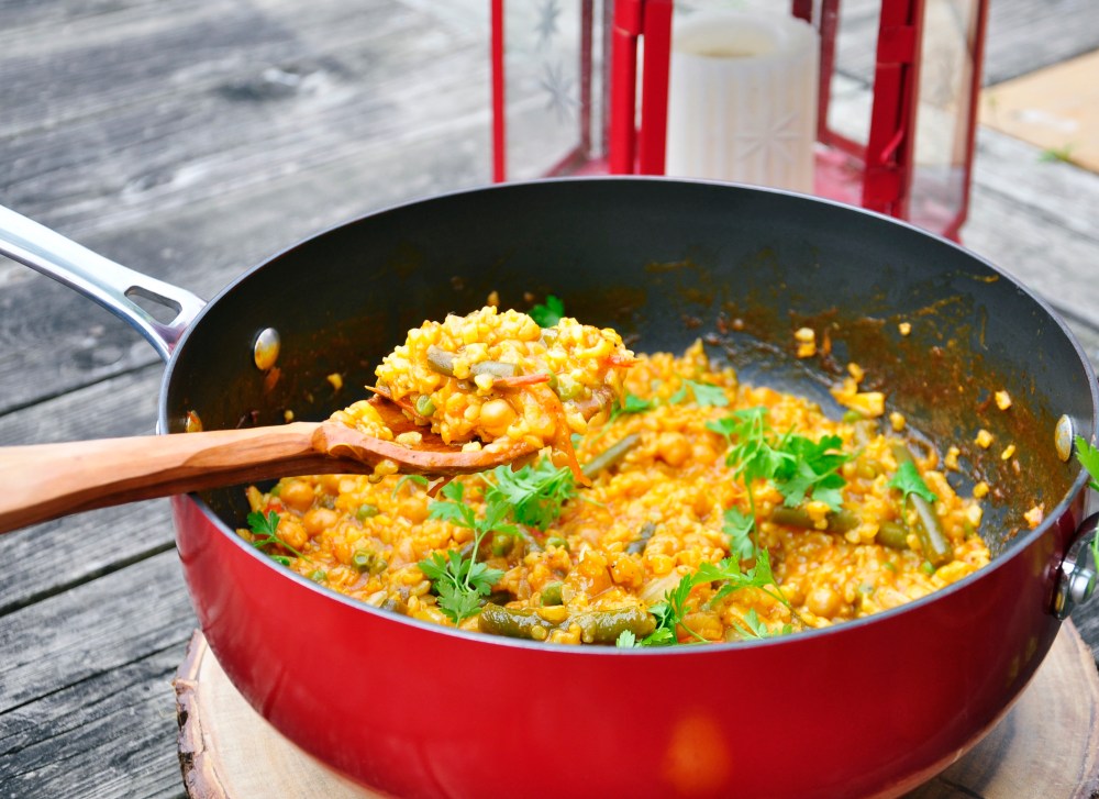 One-Pot Brown Rice Paella – the vegetarian ginger
